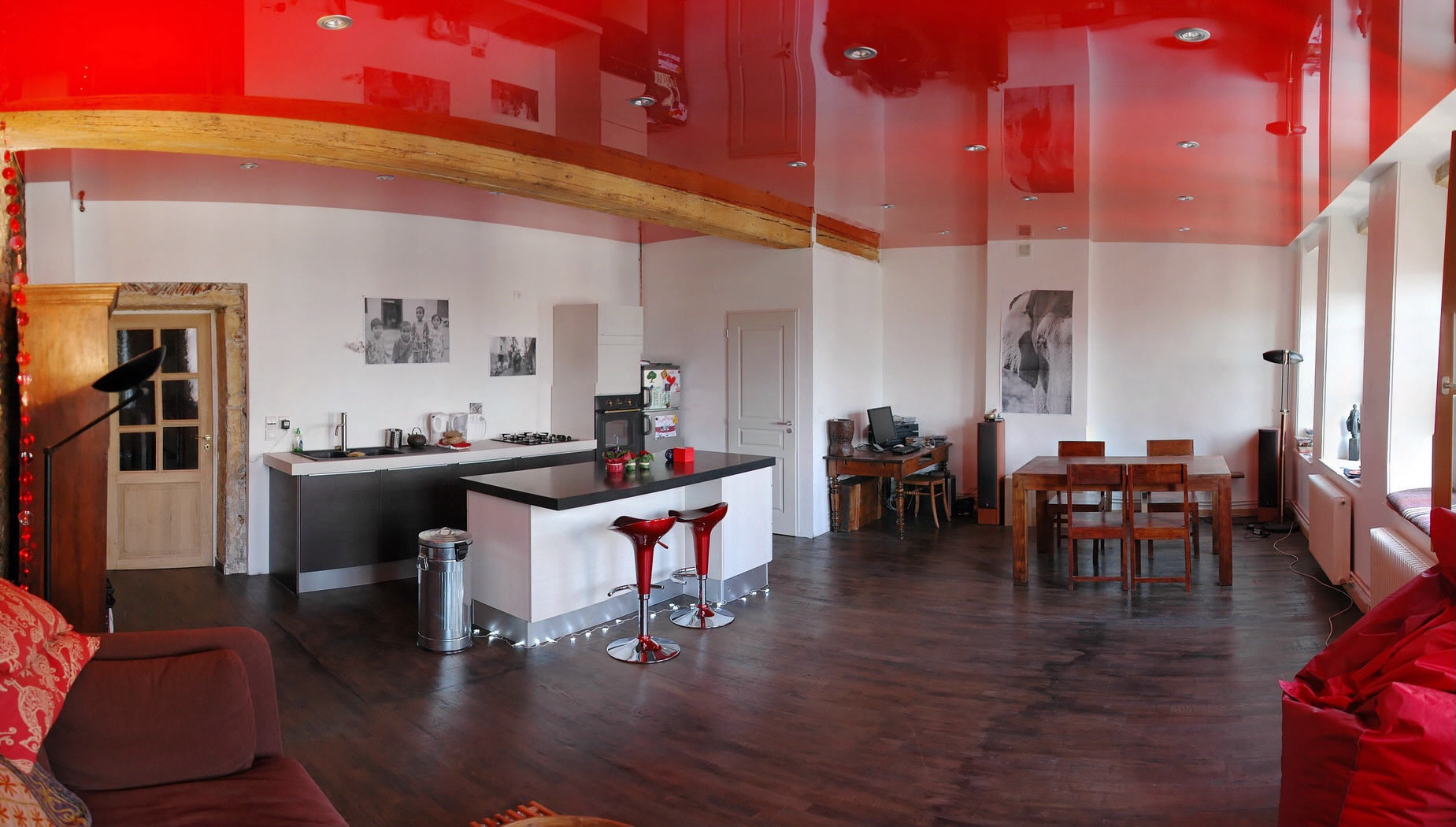 18+ Ver Rouge Au Plafond, Paling Baru!